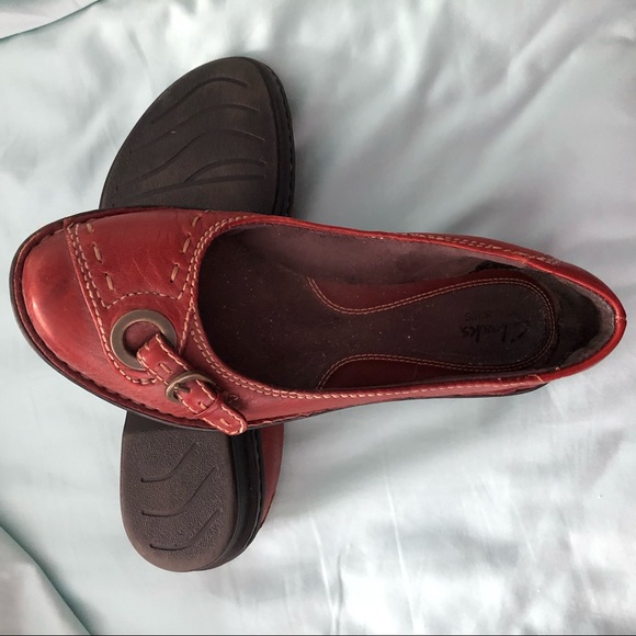 Clarks | Shoes | Clarks Loafer Type Shoe | Poshmark